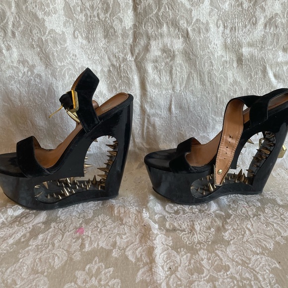 Shiekh | Shoes | Shiekh 96 Black And Tan Platform Wedge Shoes With ...